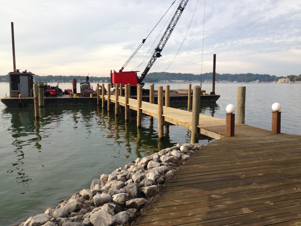 CUSTOM DOCKS | MARINAS - D.K. Construction Inc.